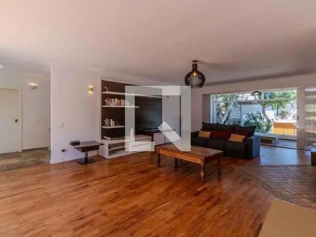 Casa / Sobrado para Venda em São Paulo/SP Morumbi 4 Quartos