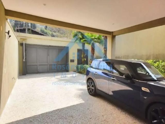 Casa / Sobrado para Venda em São Paulo/SP Morumbi 4 Quartos