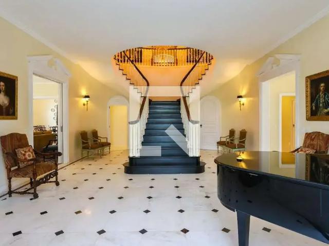 Casa / Sobrado para Venda em São Paulo/SP Morumbi 4 Quartos
