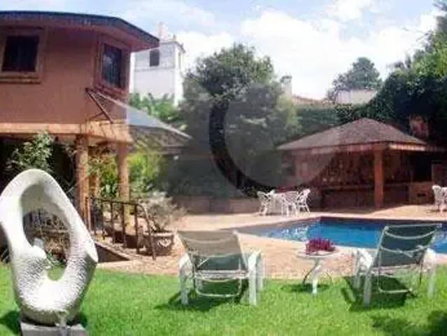 Casa / Sobrado para Venda em São Paulo/SP Morumbi 4 Quartos
