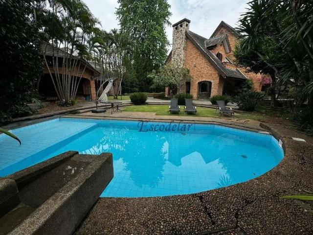 Casa / Sobrado para Venda em São Paulo/SP Morumbi 4 Quartos