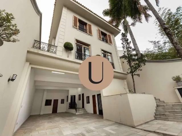 Casa / Sobrado para Venda em São Paulo/SP Morumbi 4 Quartos