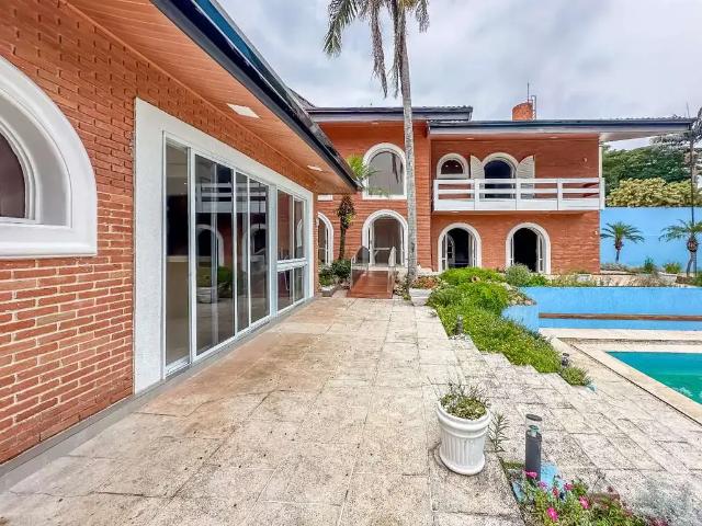 Casa / Sobrado para Venda em São Paulo/SP Morumbi 4 Quartos