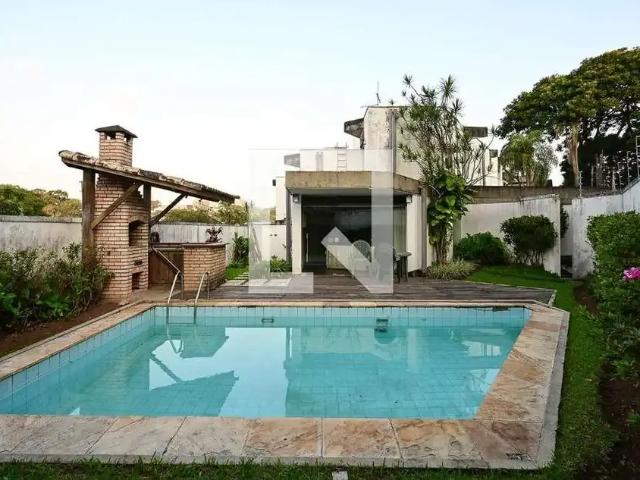 Casa / Sobrado para Venda em São Paulo/SP Morumbi 4 Quartos