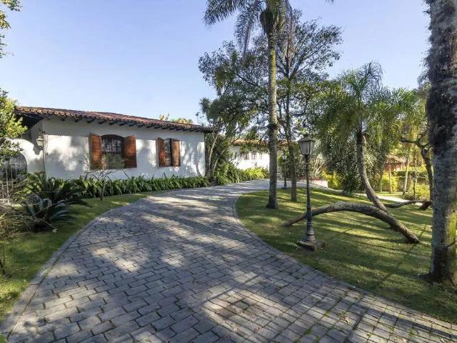Casa / Sobrado para Venda em São Paulo/SP Morumbi 4 Quartos