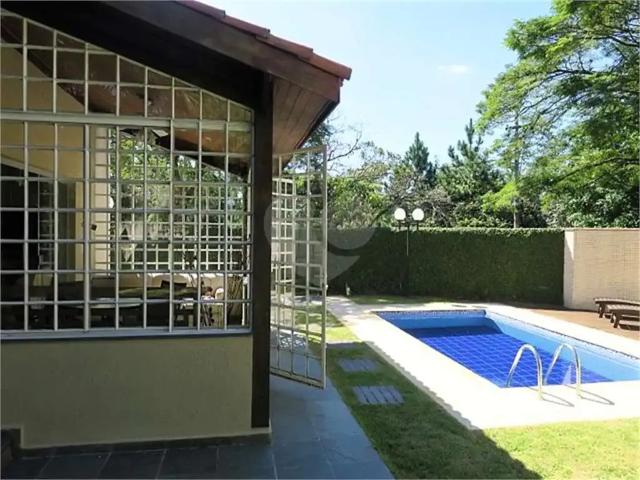 Casa / Sobrado para Venda em São Paulo/SP Morumbi 4 Quartos