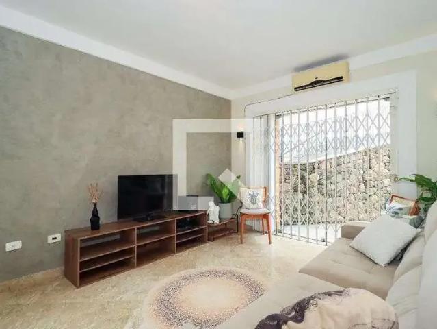 Casa / Sobrado para Venda em São Paulo/SP Morumbi 4 Quartos