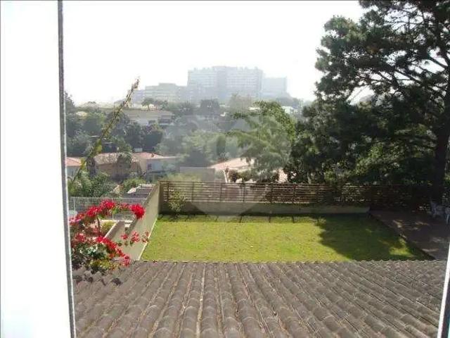 Casa / Sobrado para Venda em São Paulo/SP Morumbi 5 Quartos