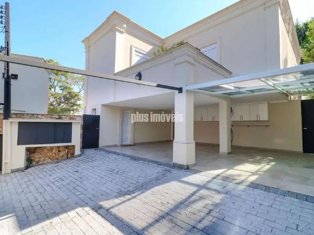 Casa / Sobrado para Venda em São Paulo/SP Morumbi 5 Quartos