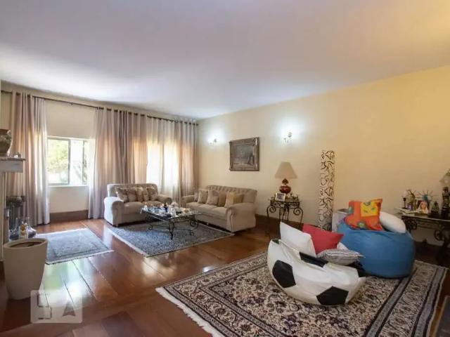 Casa / Sobrado para Venda em São Paulo/SP Morumbi 5 Quartos