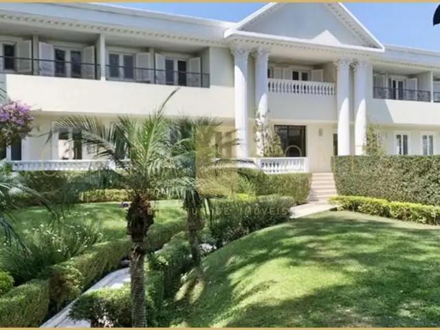 Casa / Sobrado para Venda em São Paulo/SP Morumbi 5 Quartos