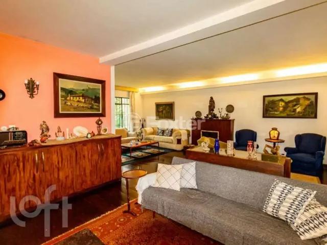 Casa / Sobrado para Venda em São Paulo/SP Morumbi 5 Quartos