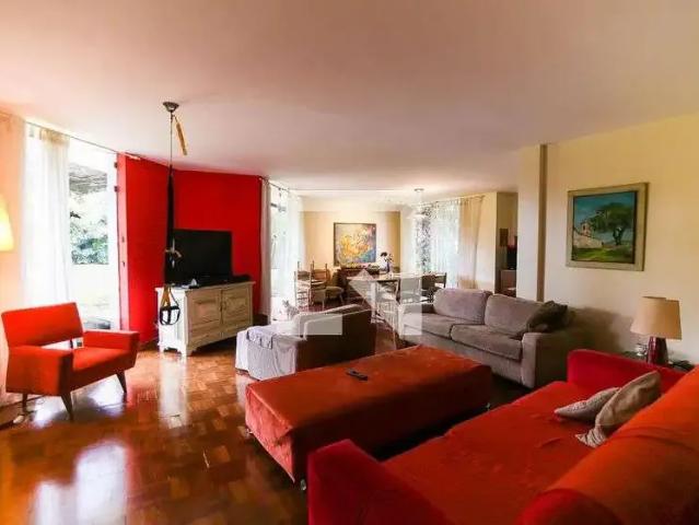 Casa / Sobrado para Venda em São Paulo/SP Morumbi 5 Quartos