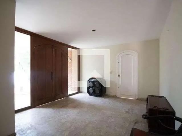 Casa / Sobrado para Venda em São Paulo/SP Morumbi 5 Quartos