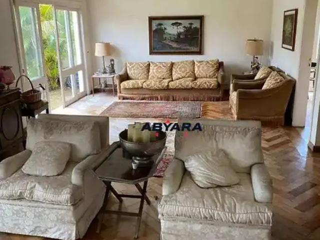 Casa / Sobrado para Venda em São Paulo/SP Morumbi 6 Quartos
