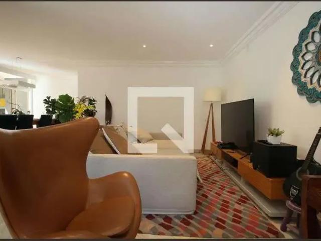 Casa / Sobrado para Venda em São Paulo/SP Morumbi 6 Quartos