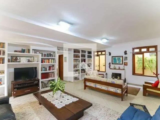 Casa / Sobrado para Venda em São Paulo/SP Morumbi 6 Quartos