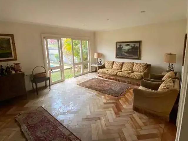 Casa / Sobrado para Venda em São Paulo/SP Morumbi 6 Quartos