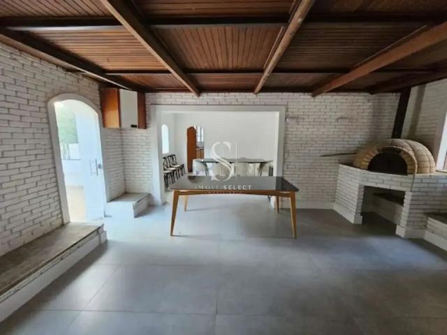 Casa / Sobrado para Venda em São Paulo/SP Morumbi 6 Quartos