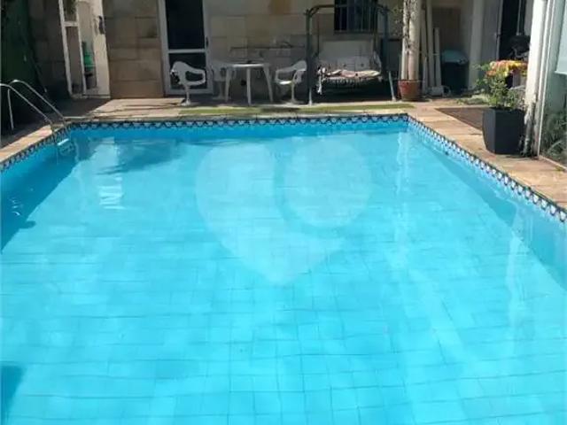 Casa / Sobrado para Venda em São Paulo/SP Morumbi 8 Quartos