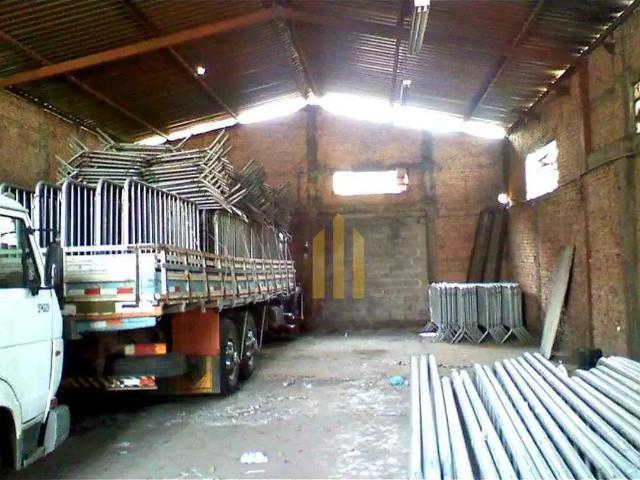 Casa / Sobrado para Venda em São Paulo/SP Núcleo do Engordador 3 Quartos