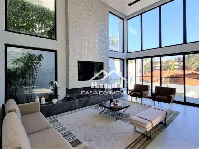 Casa / Sobrado para Venda em São Paulo/SP Panamby 4 Quartos