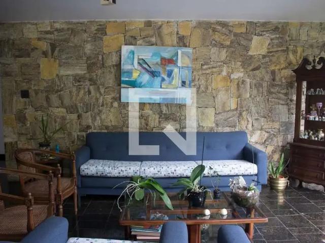 Casa / Sobrado para Venda em São Paulo/SP Panamby 4 Quartos