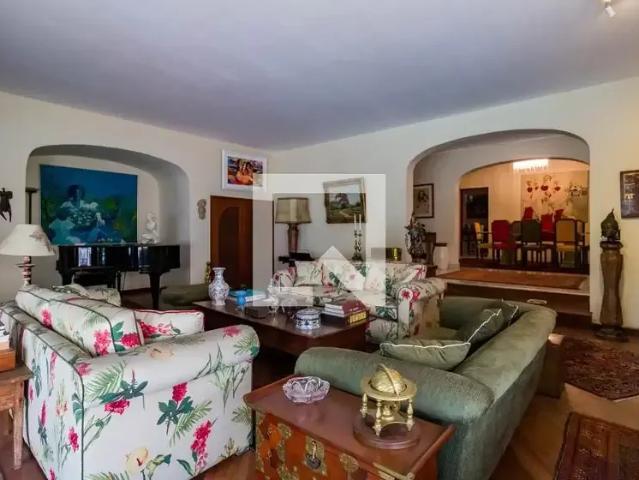 Casa / Sobrado para Venda em São Paulo/SP Panamby 5 Quartos