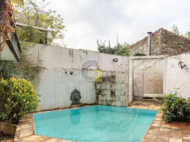 Casa / Sobrado para Venda em São Paulo/SP Pacaembu 4 Quartos
