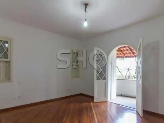 Casa / Sobrado para Venda em São Paulo/SP Pacaembu 4 Quartos