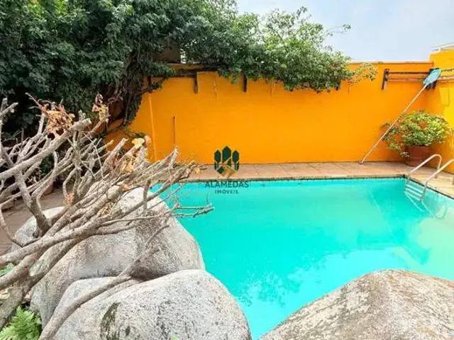 Casa / Sobrado para Venda em São Paulo/SP Pacaembu 4 Quartos
