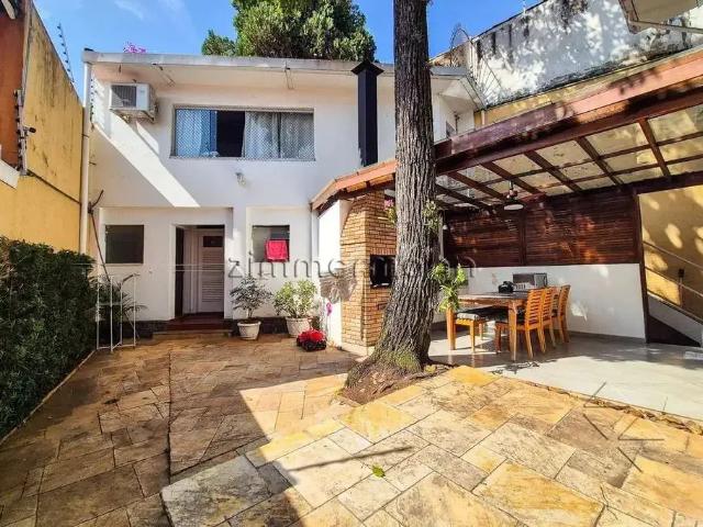 Casa / Sobrado para Venda em São Paulo/SP Pacaembu 4 Quartos