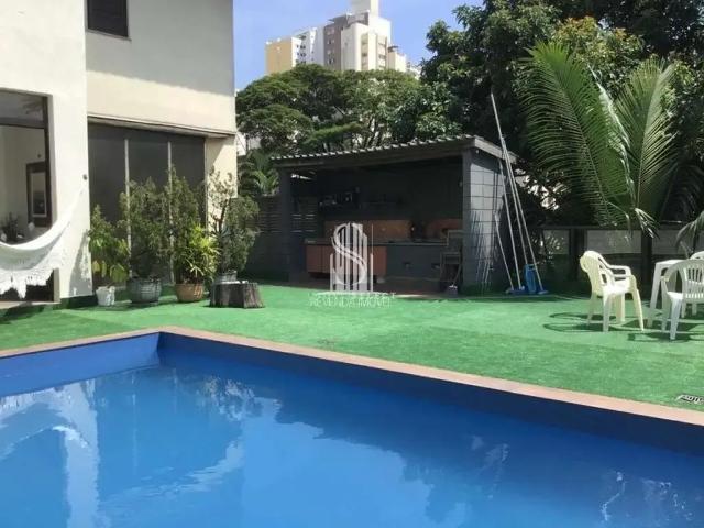 Casa / Sobrado para Venda em São Paulo/SP Pacaembu 4 Quartos