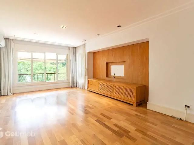 Casa / Sobrado para Venda em São Paulo/SP Pacaembu 4 Quartos