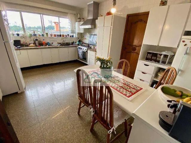 Casa / Sobrado para Venda em São Paulo/SP Pacaembu 4 Quartos