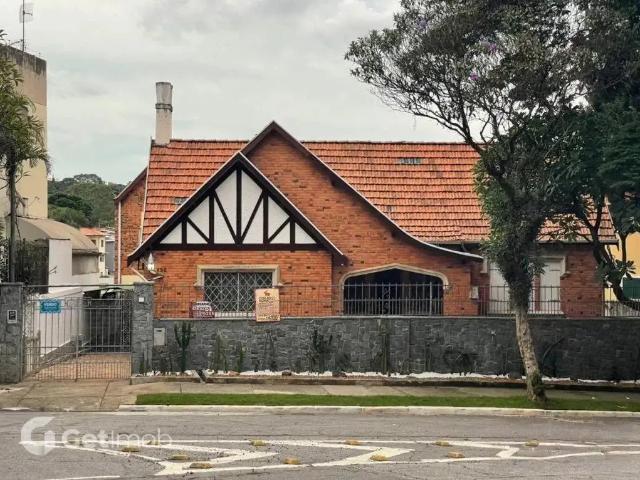 Casa / Sobrado para Venda em São Paulo/SP Pacaembu 4 Quartos
