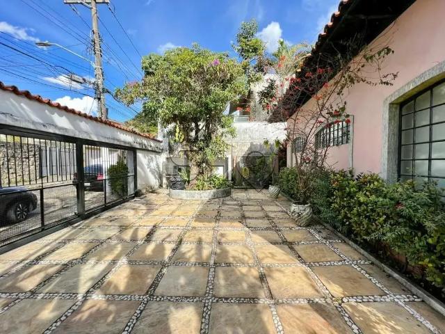 Casa / Sobrado para Venda em São Paulo/SP Pacaembu 4 Quartos