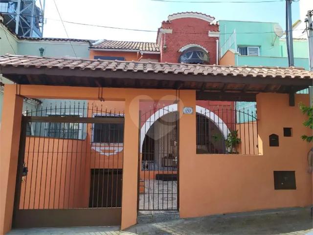 Casa / Sobrado para Venda em São Paulo/SP Pacaembu 4 Quartos