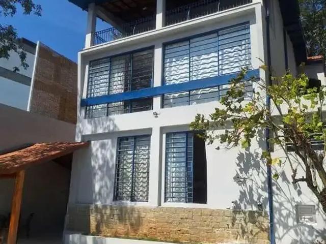Casa / Sobrado para Venda em São Paulo/SP Pacaembu 4 Quartos