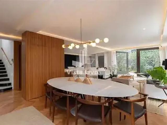 Casa / Sobrado para Venda em São Paulo/SP Pacaembu 4 Quartos