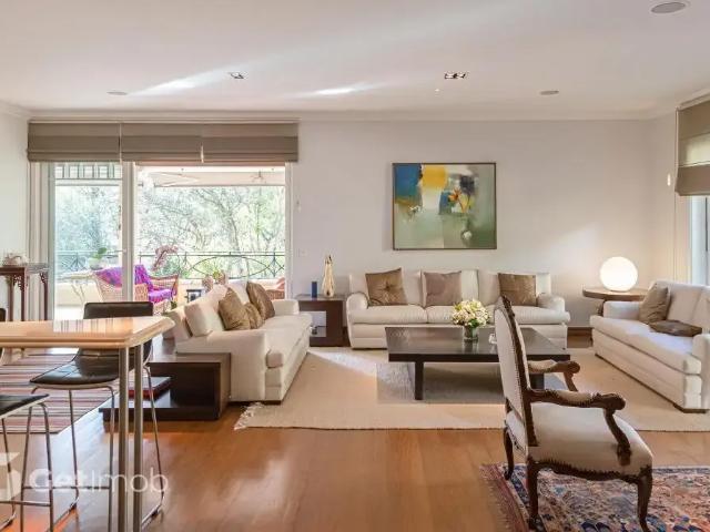 Casa / Sobrado para Venda em São Paulo/SP Pacaembu 4 Quartos