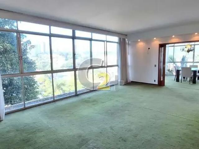Casa / Sobrado para Venda em São Paulo/SP Pacaembu 4 Quartos