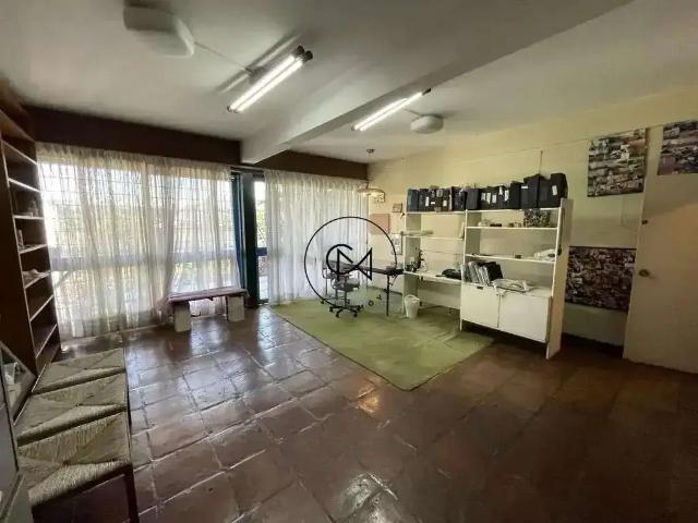 Casa / Sobrado para Venda em São Paulo/SP Pacaembu 4 Quartos