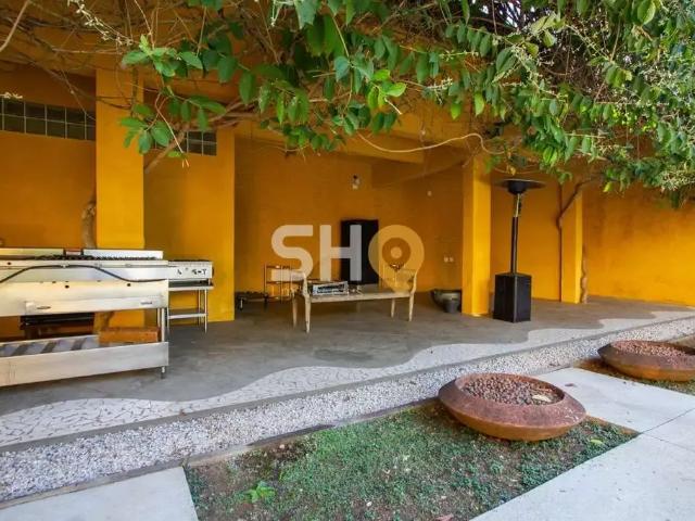 Casa / Sobrado para Venda em São Paulo/SP Pacaembu 4 Quartos