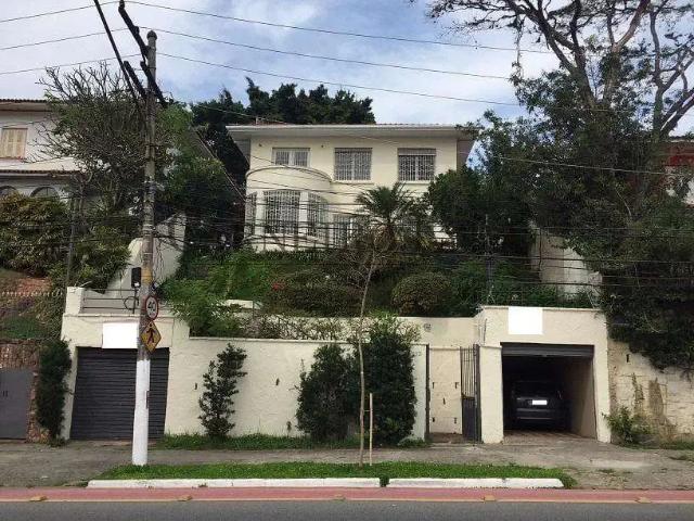 Casa / Sobrado para Venda em São Paulo/SP Pacaembu 5 Quartos