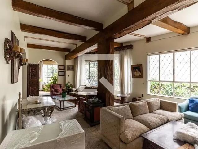 Casa / Sobrado para Venda em São Paulo/SP Pacaembu 5 Quartos