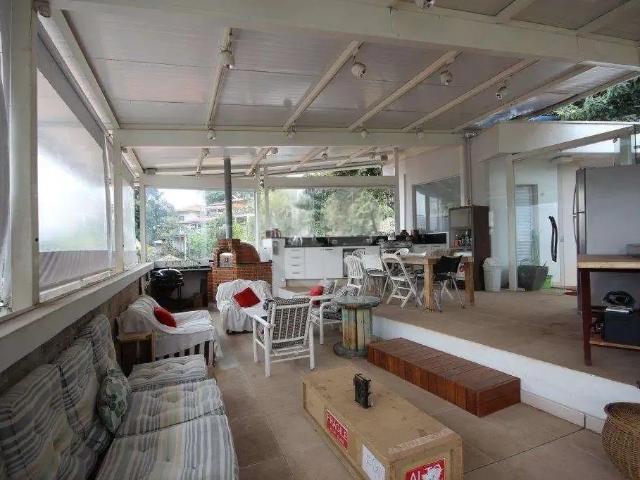 Casa / Sobrado para Venda em São Paulo/SP Pacaembu 5 Quartos