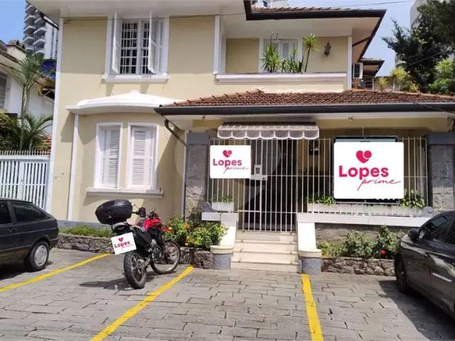 Casa / Sobrado para Venda em São Paulo/SP Pacaembu