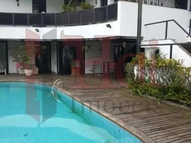 Casa / Sobrado para Venda em São Paulo/SP Pacaembu 7 Quartos