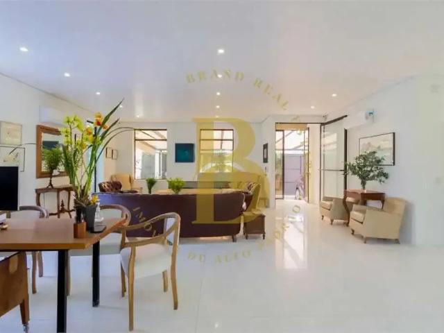 Casa / Sobrado para Venda em São Paulo/SP Pacaembu 8 Quartos